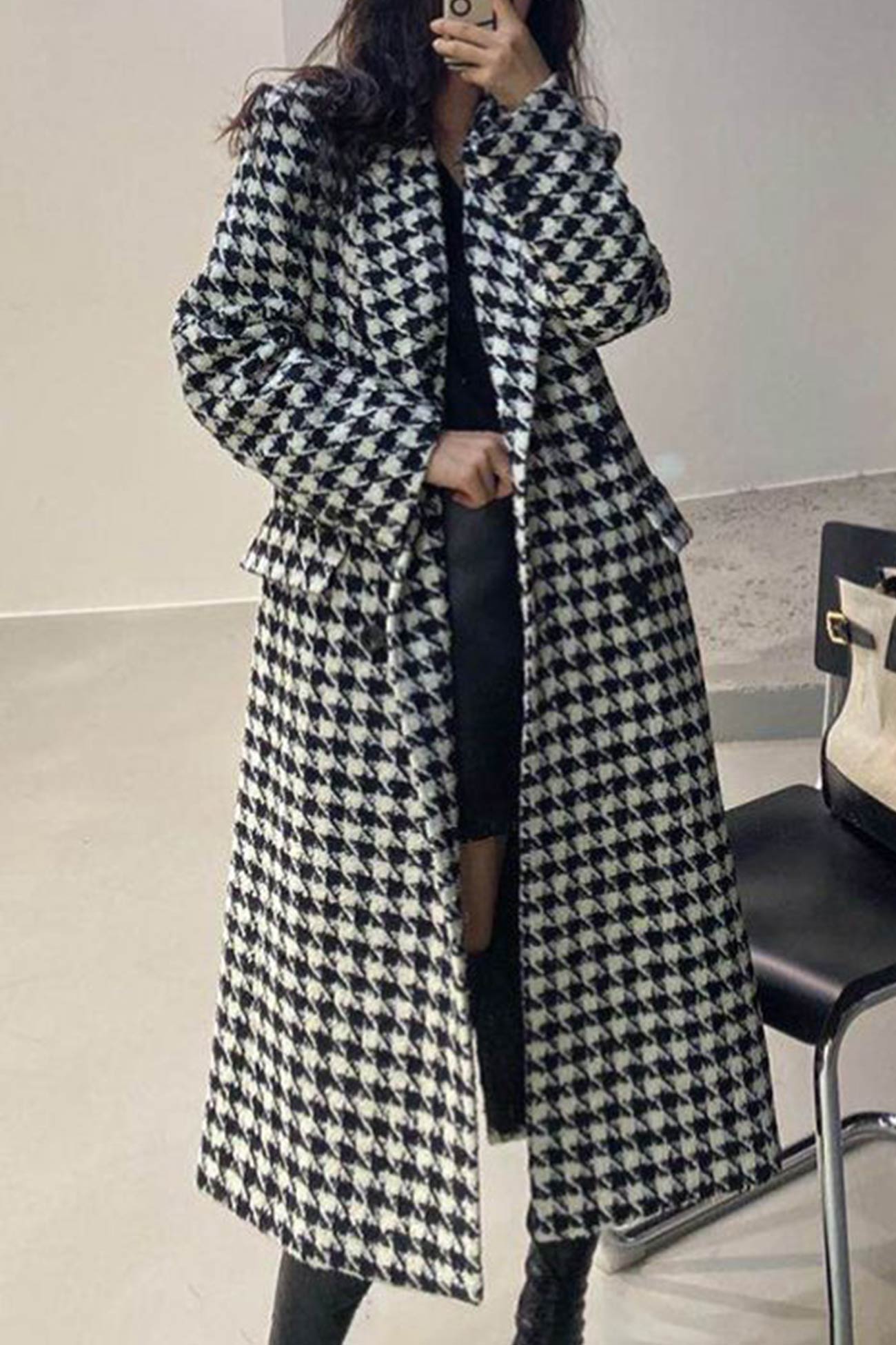 Giulia® | Long coat with a houndstooth pattern and a slit at the back ...
